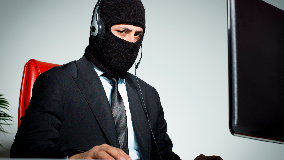 From Local Scammers to International Fraud Rings: How Call Blockers Di.